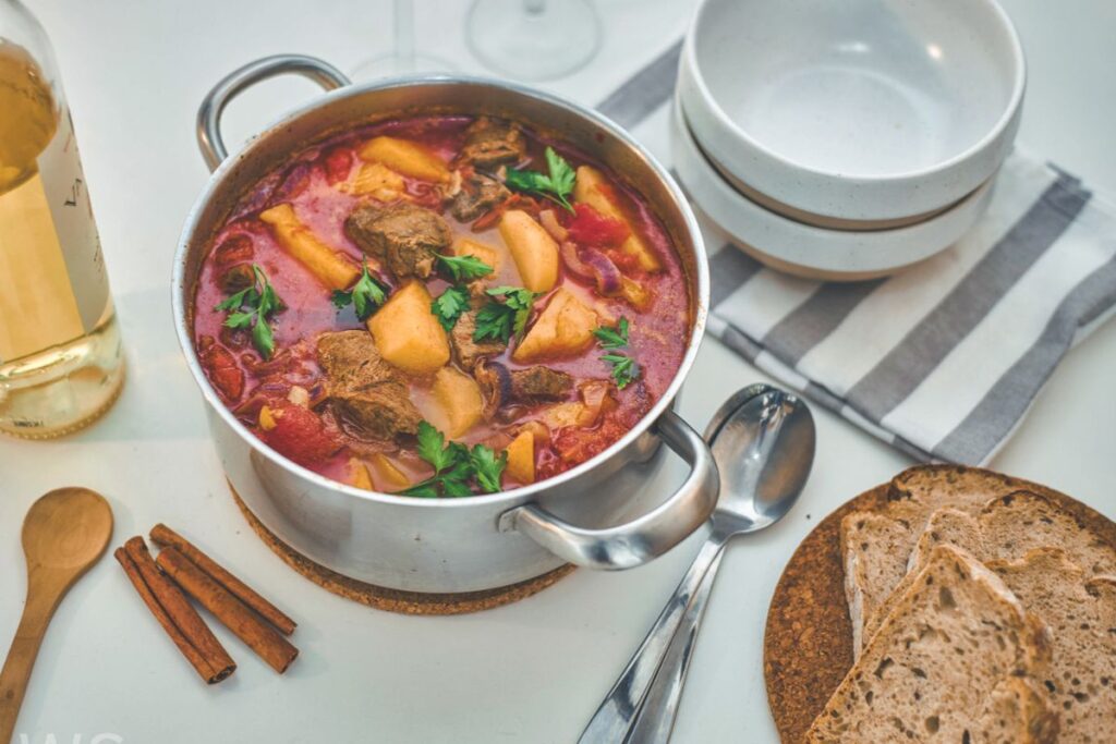 Hearty Flavors of Portugal: The Ultimate Portuguese Beef Stew Recipe ...