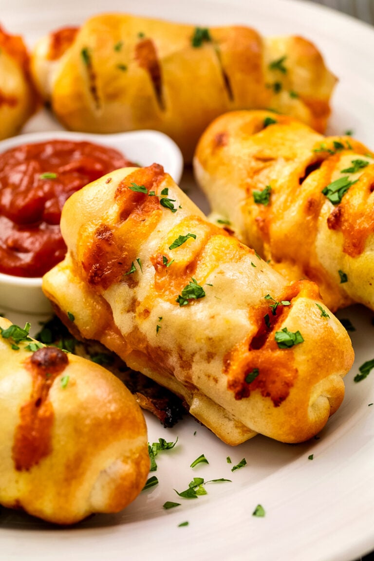 Mini Stromboli Bites: Bite-Sized Italian Appetizer Delight - wellnesssleuth